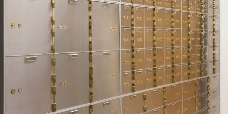 Safe Deposit Boxes: The Definitive Guide - Kcolefas